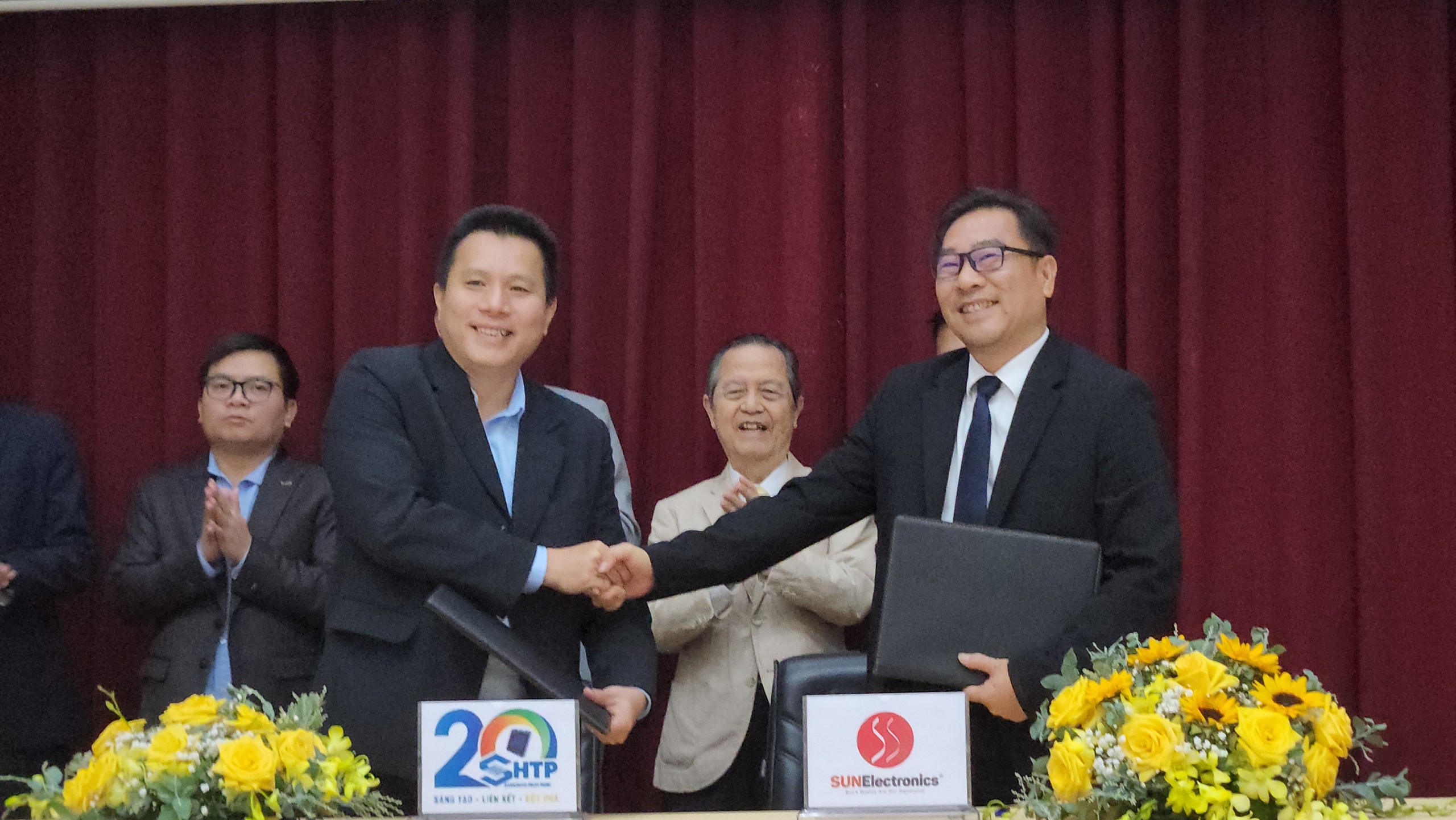 SUN Electronics tham dự "DIỄN ĐÀN QUỐC GIA - Diễn đàn quốc gia phát triển doanh nghiệp công nghệ ...